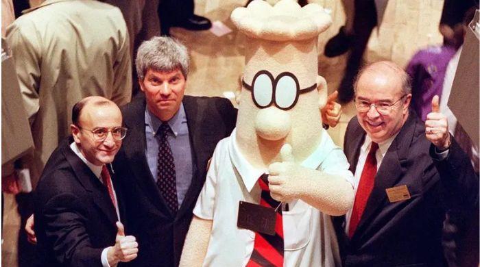 US papers drop 'Dilbert' after creator's racist remarks