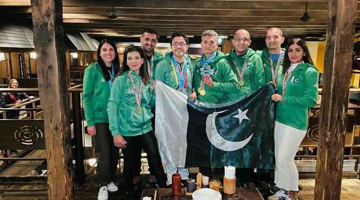 Three Pakistani-American runners win 6-star finisher medal at Tokyo ...