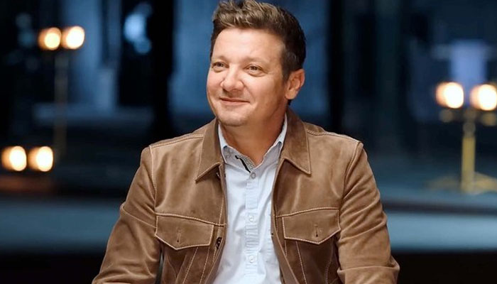 Jeremy Renner shares BTS photo from ‘Rennervations,’ wishes fans ‘happy ...