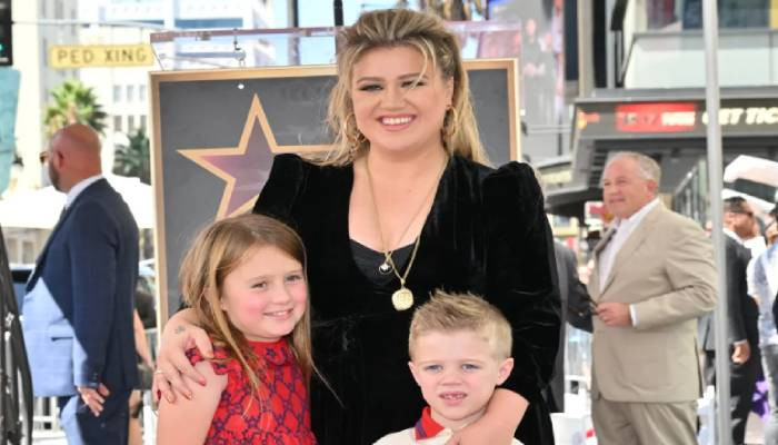 Kelly Clarkson addresses her children’s reaction to divorce from their dad