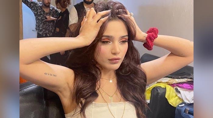 Aima Baig breaks silence on controversy surrounding ‘her first crush’ Aima Baig breaks silence on controversy surrounding ‘her first crush’