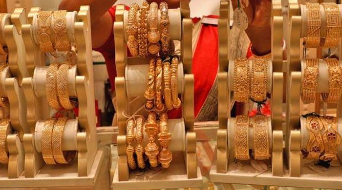 Gold steady in Pakistan, remains near record high