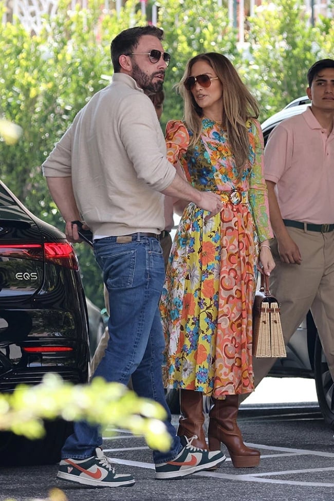 Jennifer Lopez packs on PDA with Ben Affleck as they enjoy Easter holidays