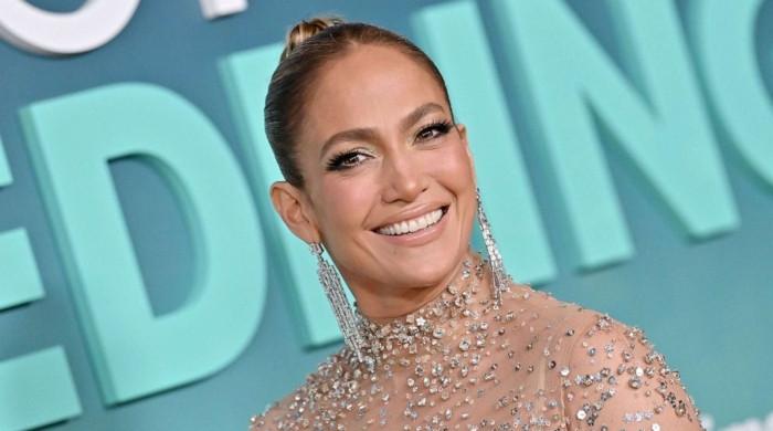Jennifer Lopez posts 'Flashdance flashback' of her two decade career