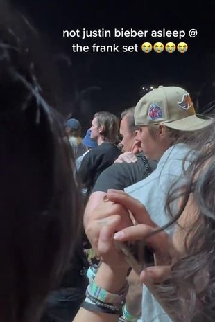 Justin Bieber sleeps during Frank Ocean Coachella set? Fans notice