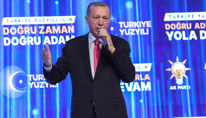 President Erdogan appears virtually with Russia's Putin after health issues