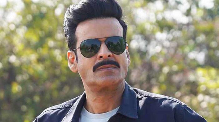 Manoj Bajpayee Shares Heartwarming Family Photo With Wife Shabana and ...