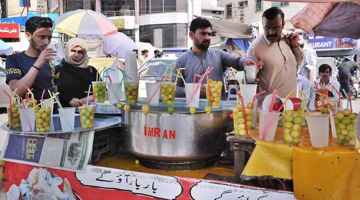 Karachi weather update: City sizzles at 35 degrees