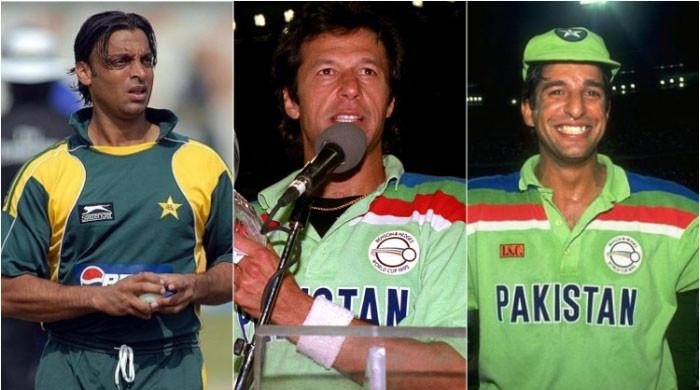 Waseem Akram Shoaib Akhtar Other Cricketers Champion Imran Khan