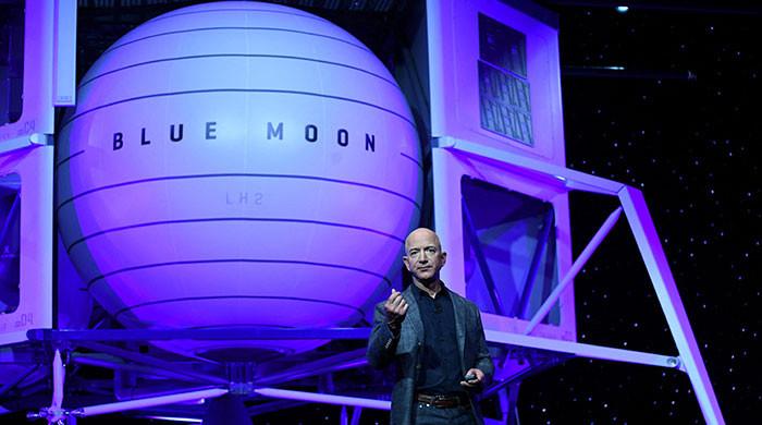 Nasa hires Jeff Bezos' Blue Origin as second moon lander partner