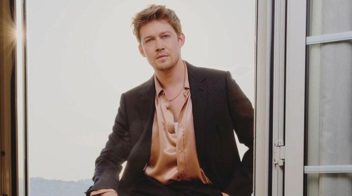 Joe Alwyn makes swoon-worthy first appearance at Cannes after Taylor ...
