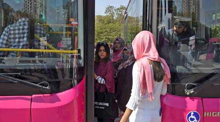 After launching buses dedicated for women, Sindh govt to introduce pink ...