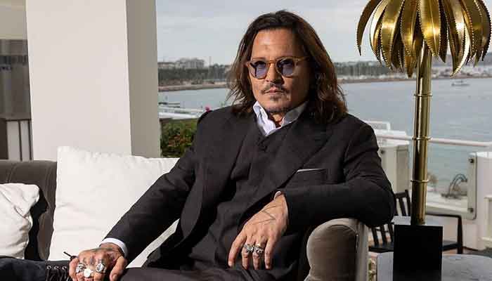 Johnny Depp shares shocking news with fans about injury and US shows Johnny Depp shares shocking news with fans about injury and US shows