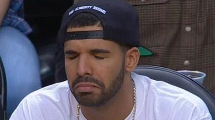Drake faces livestream 'embarrassment': Check video