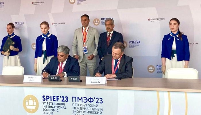 Pakistan, Russia ink MoU for data exchange between customs