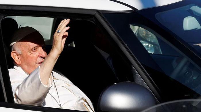 Pope Francis back in papal business after intestinal surgery