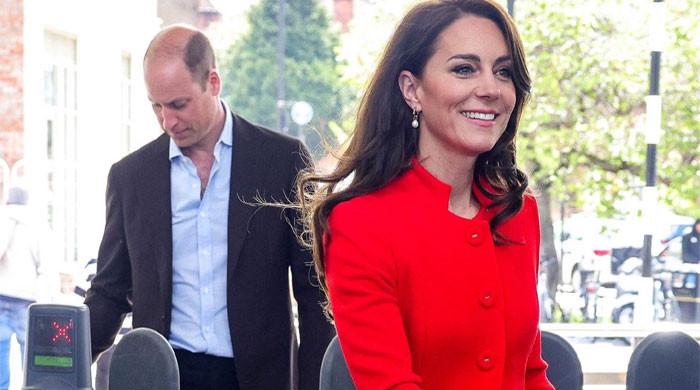 Kate Middleton, Prince William flaunt their killer dance moves, video ...