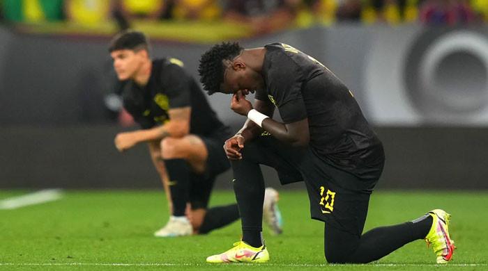 Brazilian national team wears all-black kit in anti-racism campaign