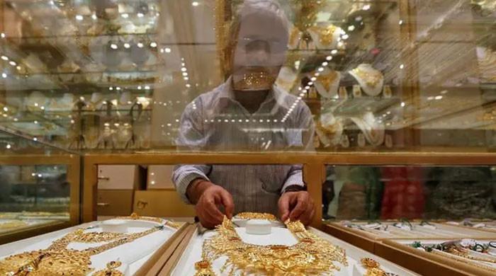 Gold in Pakistan sees meagre decline