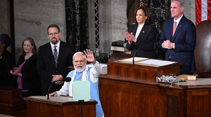 WATCH: Modi becomes Twitter laughing stock after 'investigate girl ...