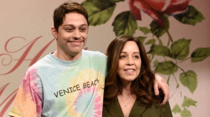 Pete Davidson reveals how his mom used fake Twitter account to defend him