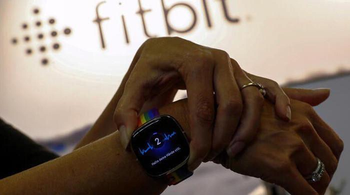 How can smartwatches help us medically?