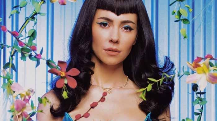 Marina Diamandis diagnosed with Chronic Fatigue Syndrome