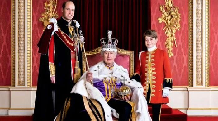 King Charles hints at abdication, passing crown to Prince William?