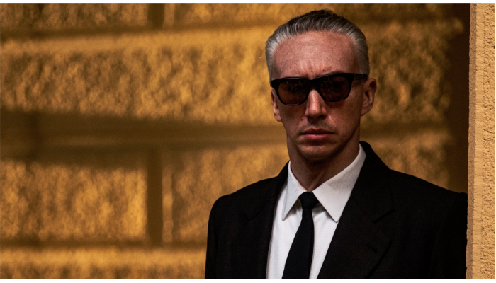 Adam Driver gets emotional as he receives 7 minute standing ovation for ...