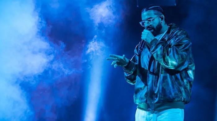 Drake surprises fan who spent furniture money on concert tickets, gives ...