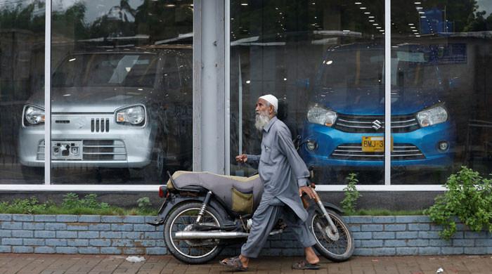 Pak Suzuki plans to export cars