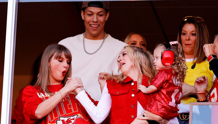 Taylor Swift bashed for high fiving Jackson Mahomes amid assault charges