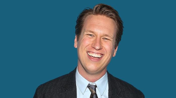 Pete Holmes brings laughter to Netflix with new comedy special