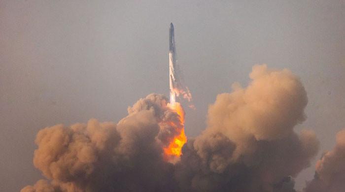 Elon Musk's Mars dreams explode as SpaceX Starship self-destructs after ...