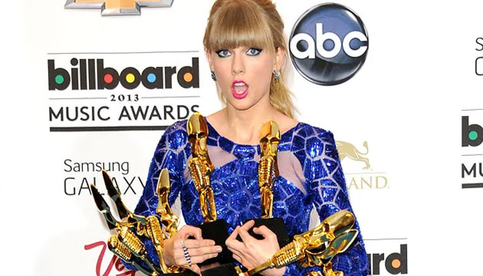 Taylor Swift Sweeps 2023 Billboard Music Awards