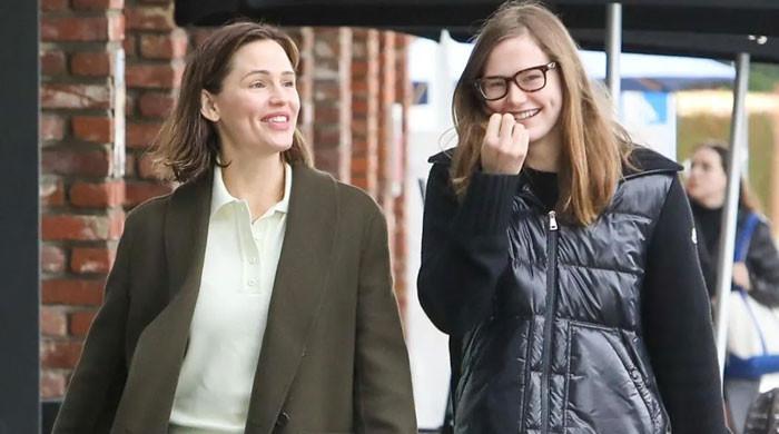Jennifer Garner shares sweet update about first kid Jennifer Garner shares sweet update about first kid