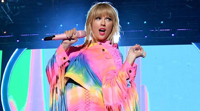 Taylor Swift over the moon after ruling Spotify charts