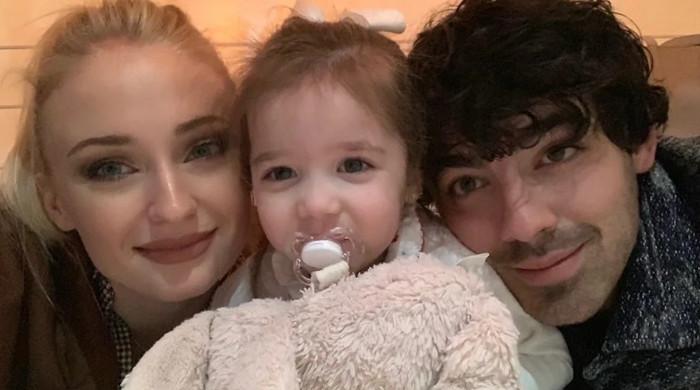 Sophie Turner, Joe Jonas seen with daughters ahead of Christmas