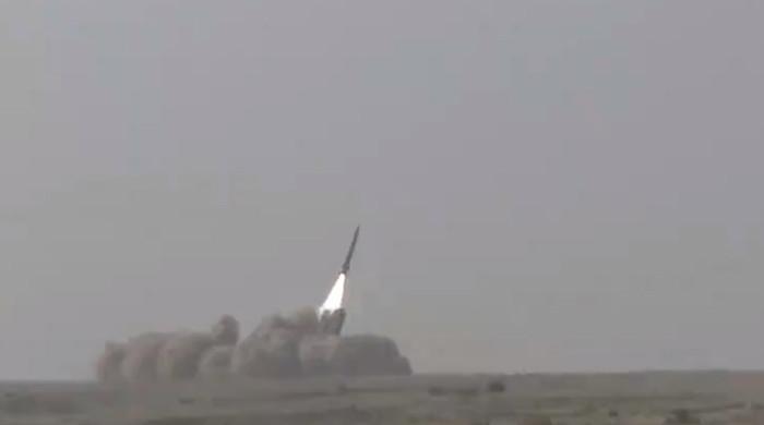 Pakistan conducts successful test flight of Fatah-II