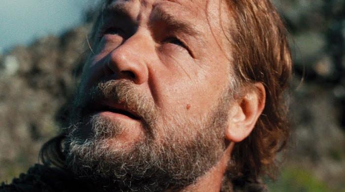 Russell Crowe wants to 'change himself' before marriage