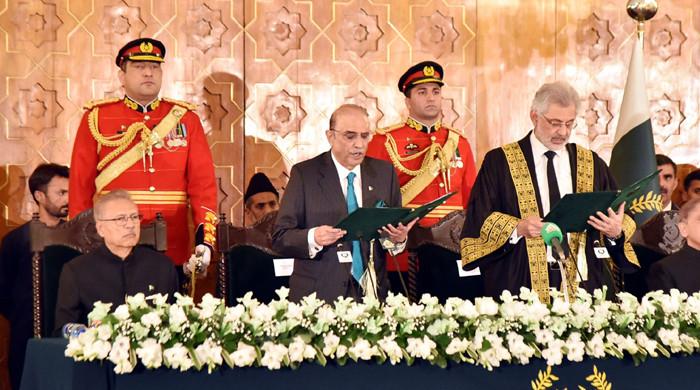 Asif Zardari sworn in as 14th President of Pakistan