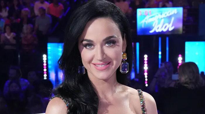 Emotional Katy Perry bids farewell to 'American Idol'