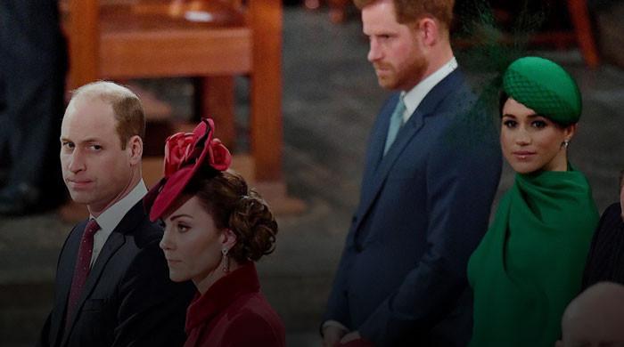Prince William Kate Middleton Caught On Camera Ignoring Harry And Meghan