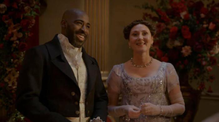 Bridgerton Stars Ruth Gemmell Daniel Francis Talk Onscreen Chemistry