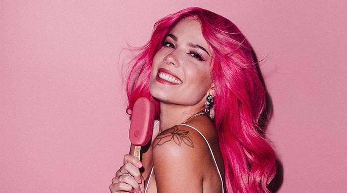 Halsey transforms into Little Mermaid with 'Ariel' transformation