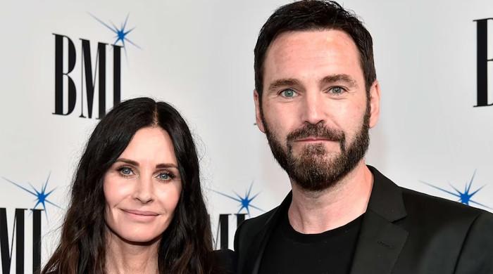 Courteney Cox matches with fiancé Johnny McDaid at Wimbledon