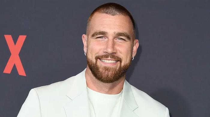 Travis Kelce makes his return to the field with new look