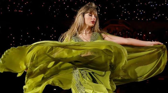 Taylor Swift gushes over 'so creative' Hamburg Swifties after 'Ears ...