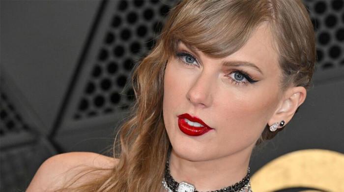 Taylor Swift electrifies Wembley with 'London Boy' performance