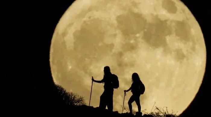 Super blue moon to grace sky in Pakistan today